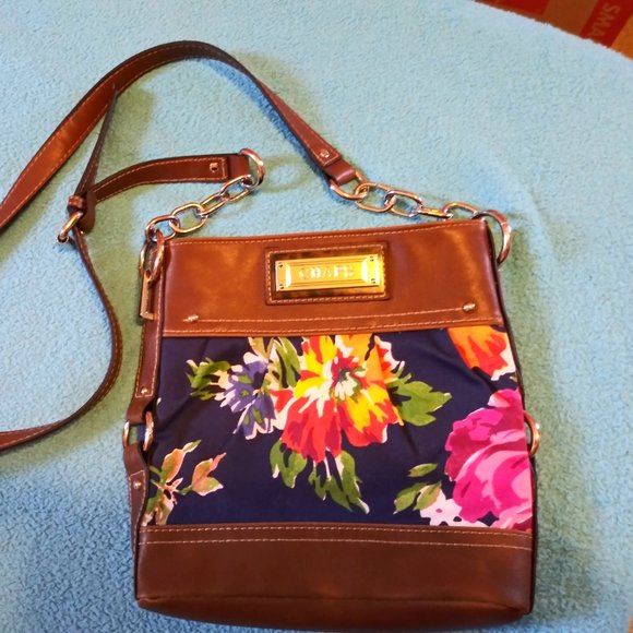 Chaps | Bags | Chaps Cross Body Floral Purse | Poshmark